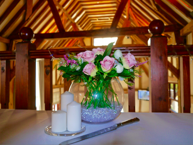 Warnham Barn – An intimate venue set in a beautiful, original Horsham barn